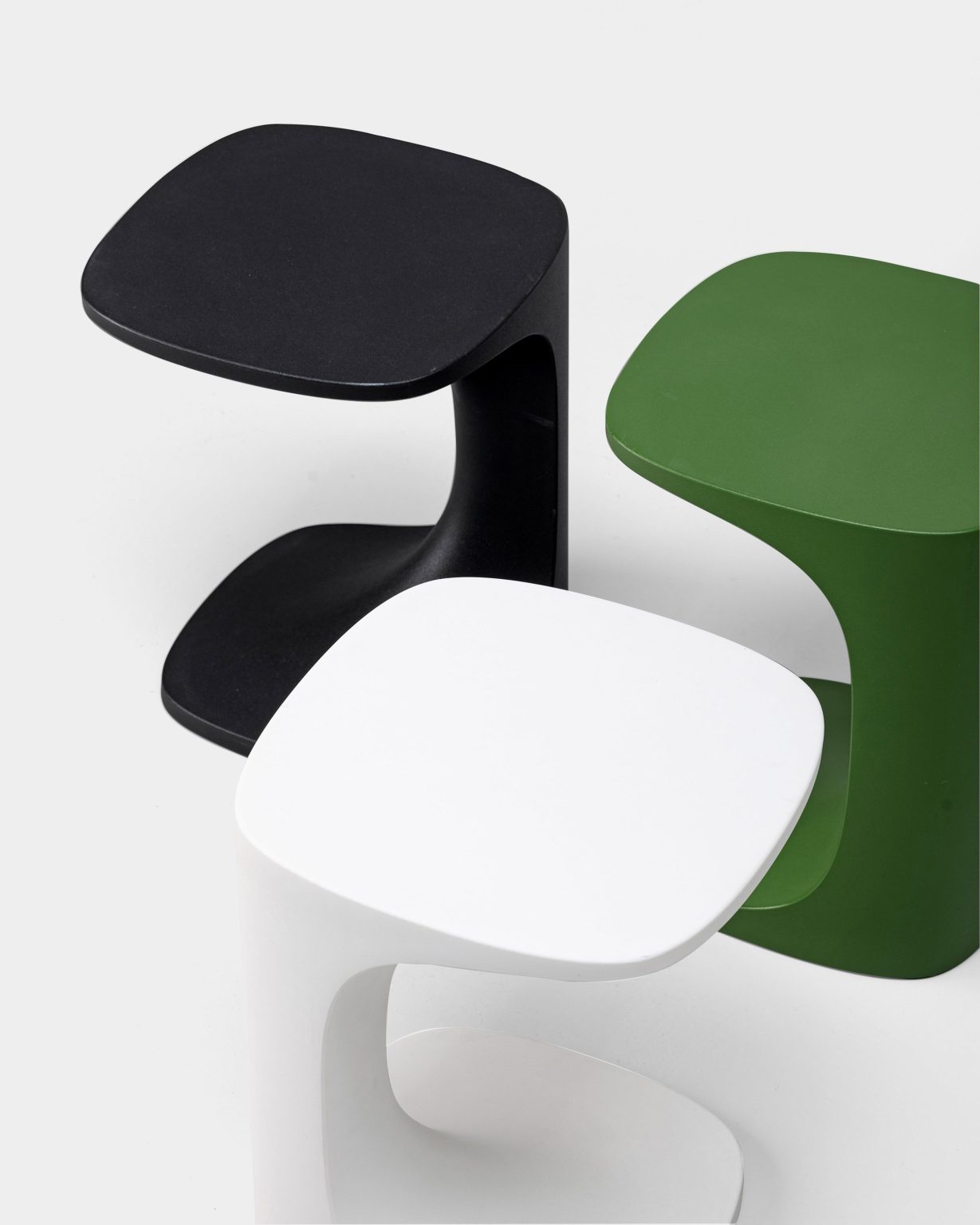 Font — A versatile occasional table
