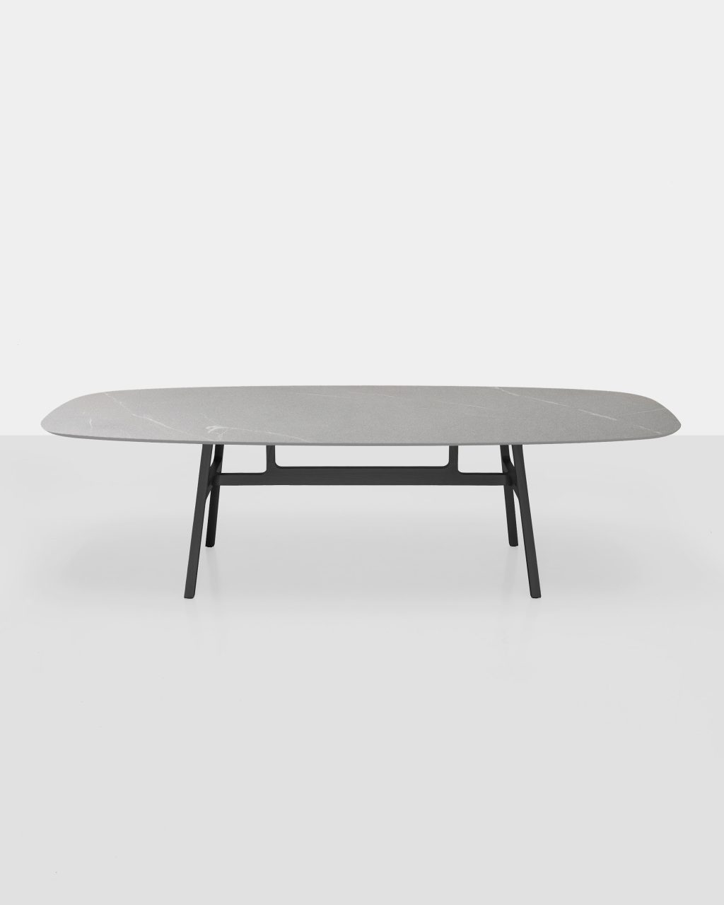 Bottega by Kristalia — Table inspired by the aesthetics of utility