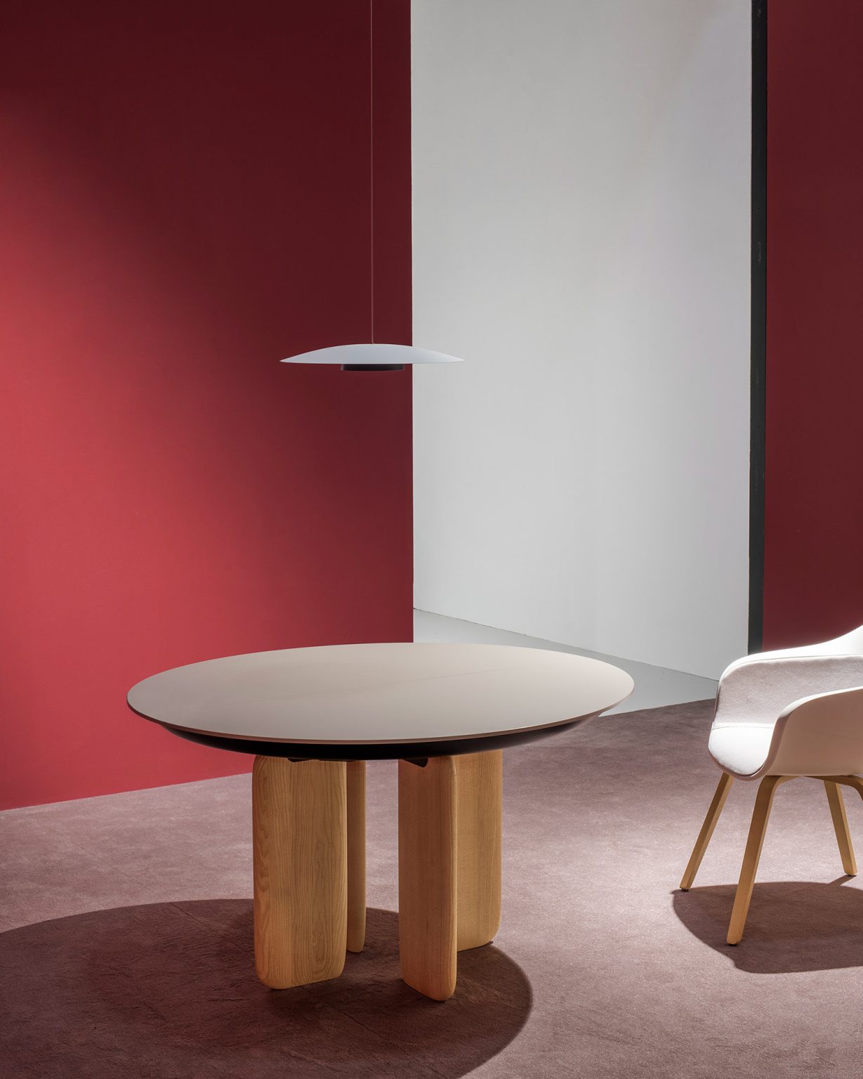 Pala by Kristalia — Extendible and fixed dining table