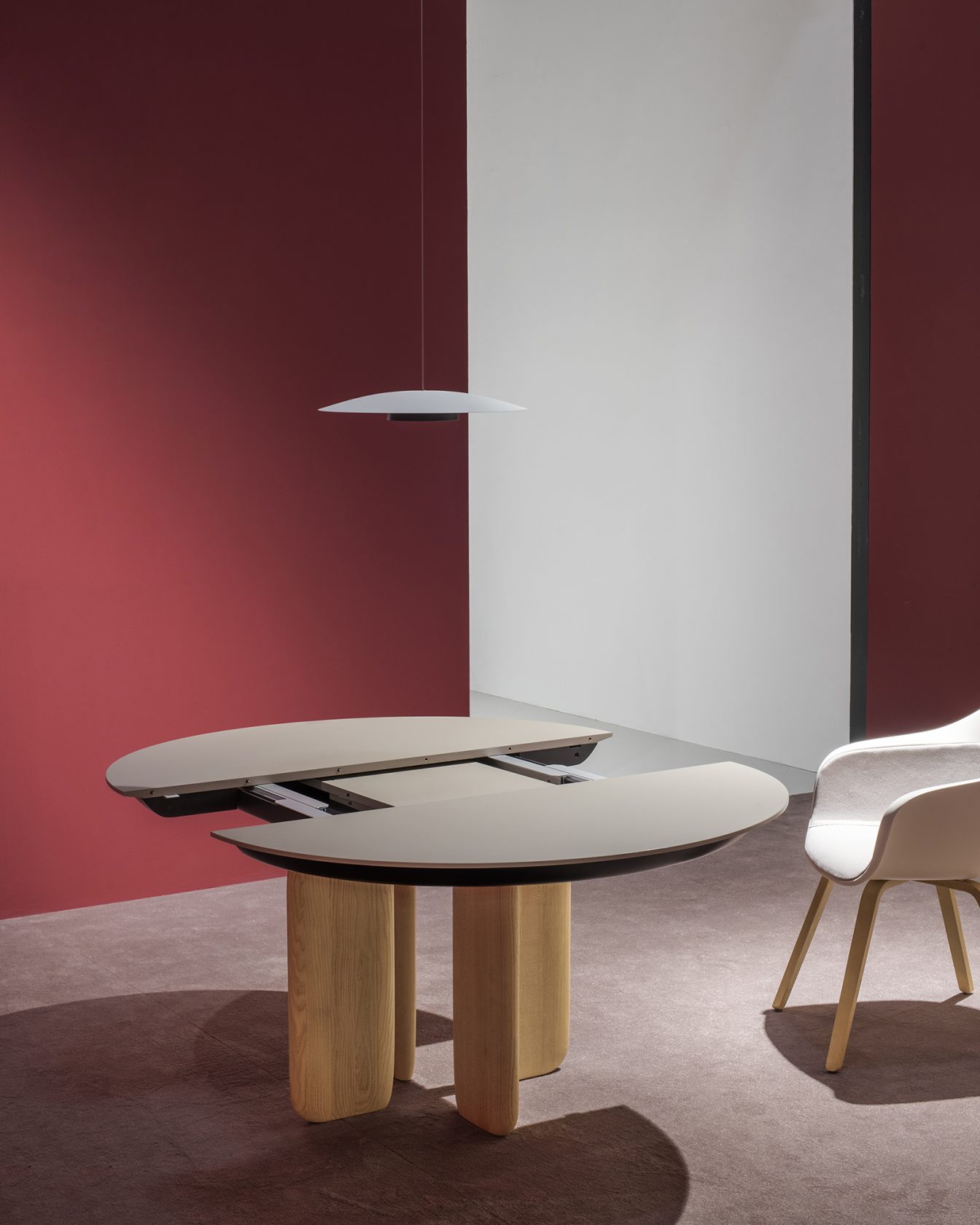 Pala by Kristalia — Extendible and fixed dining table