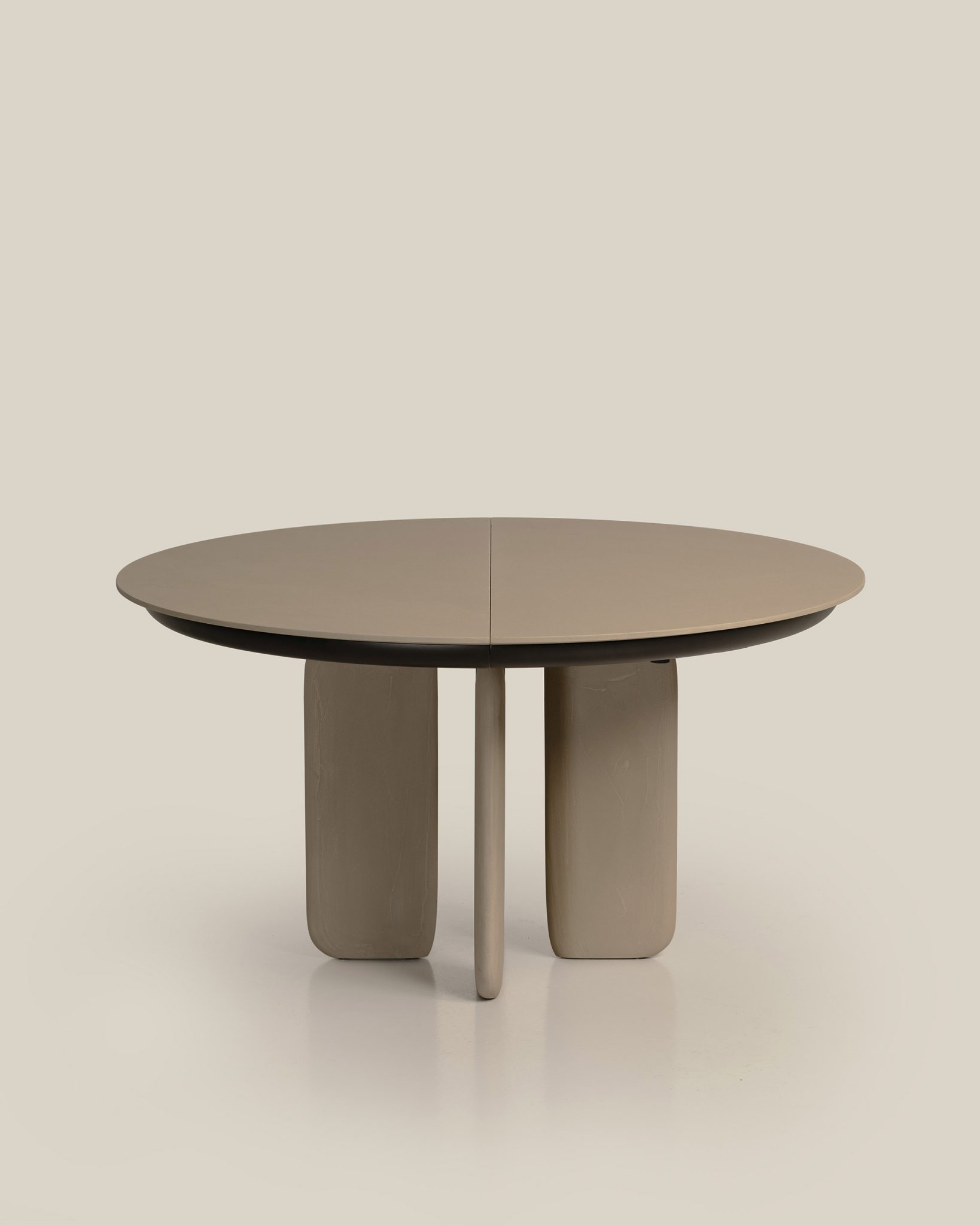 Pala by Kristalia — Extendible and fixed dining table
