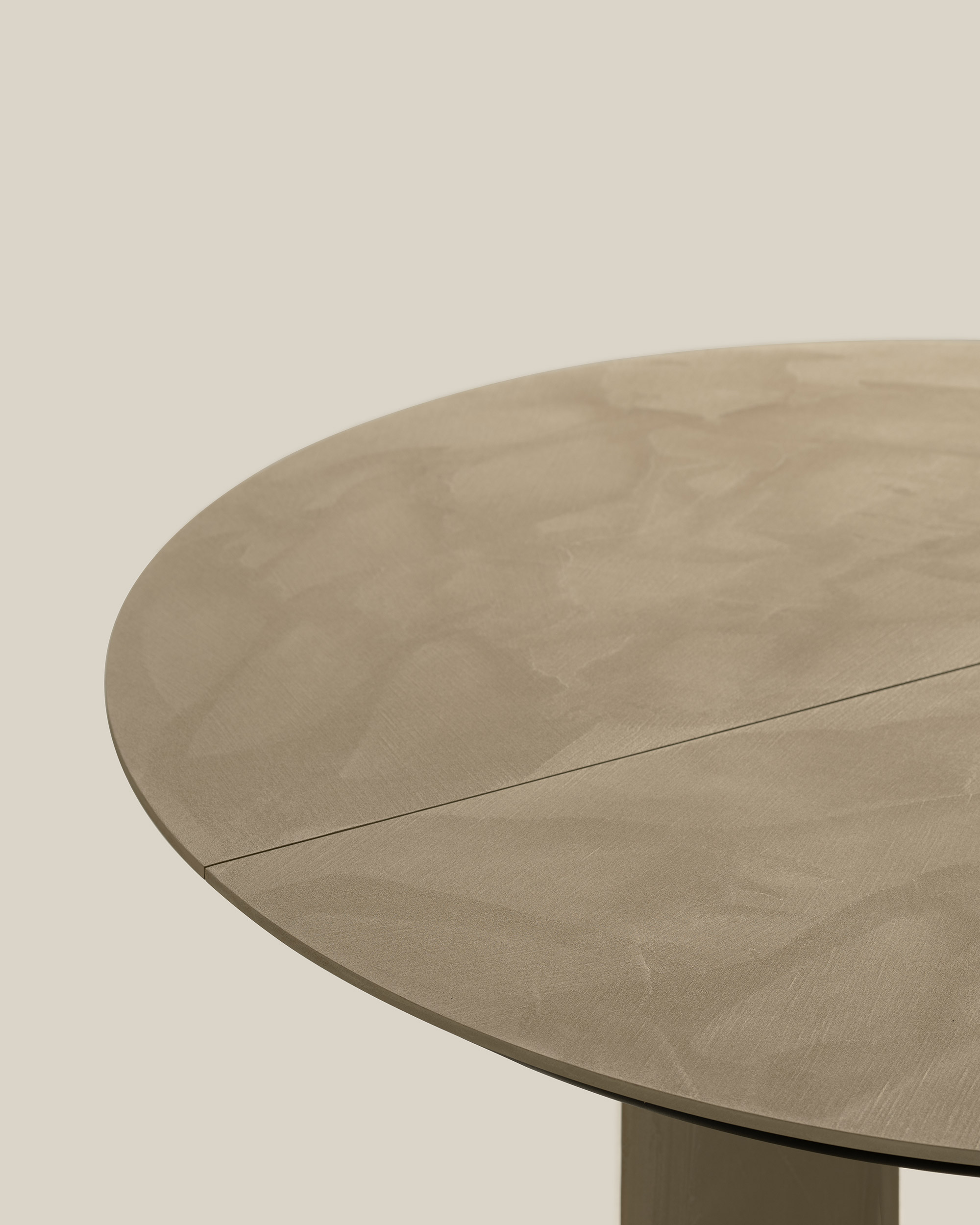 Pala by Kristalia — Extendible and fixed dining table